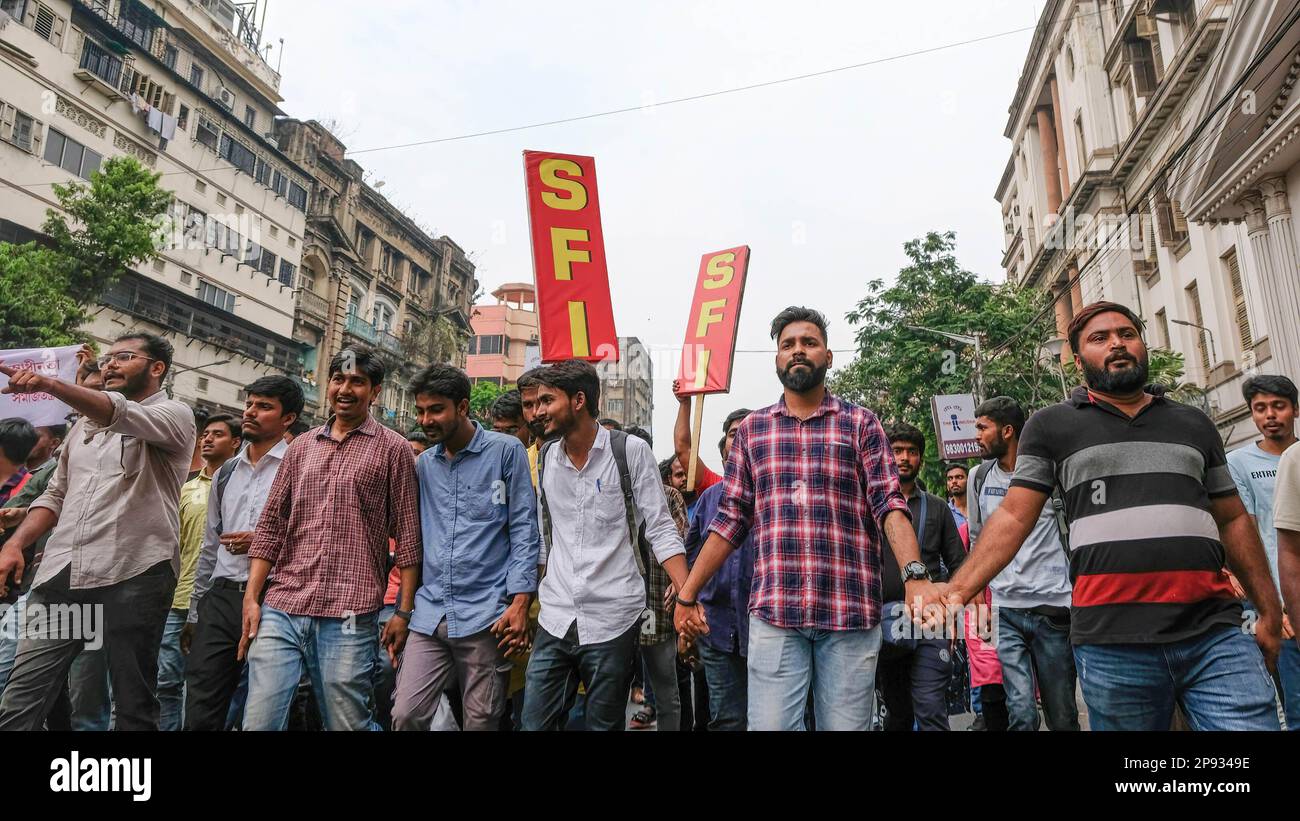 Kolkata, India. 10th Mar, 2023. Activists of the Students' Federation ...