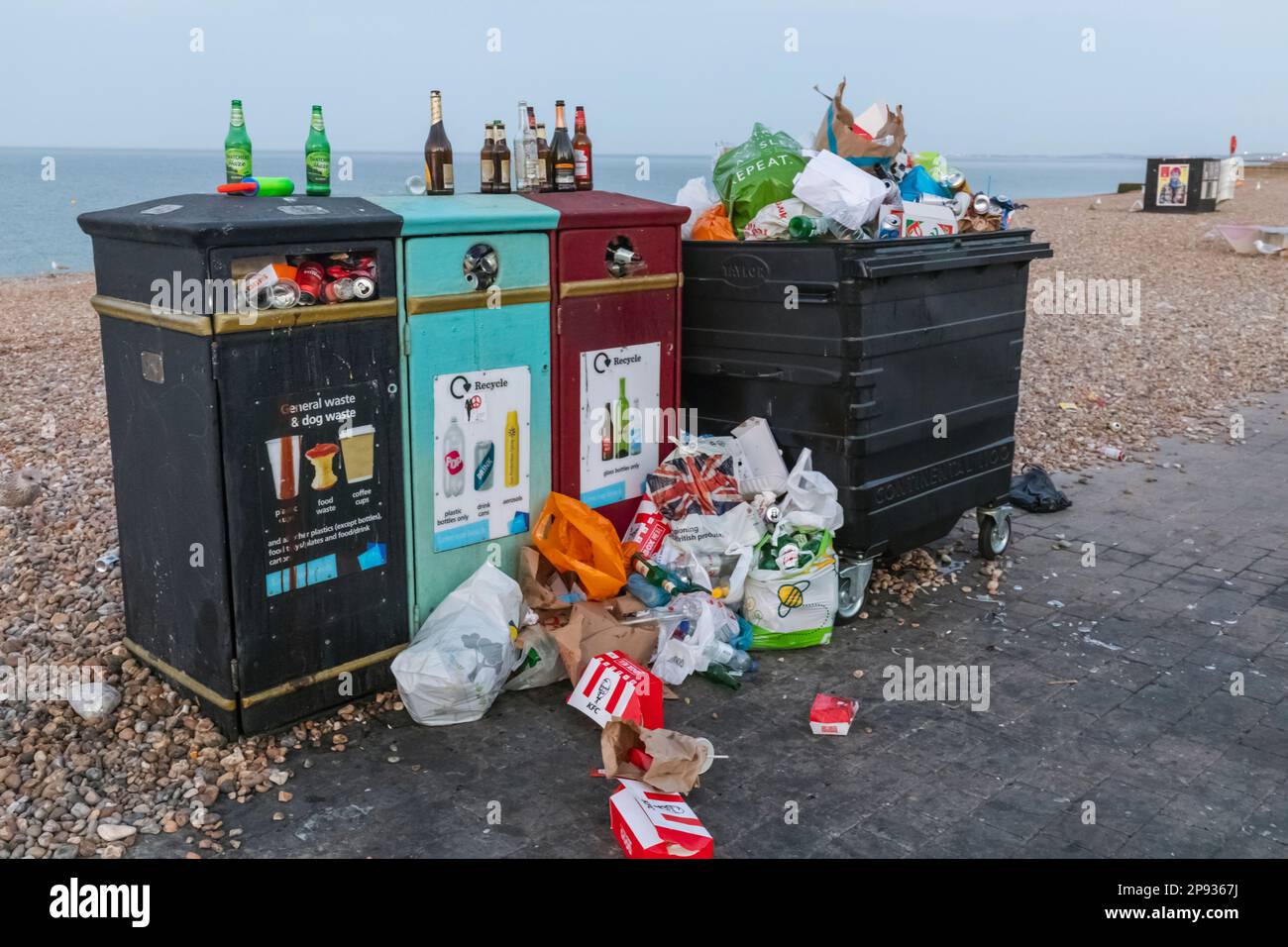 England, East Sussex, Brighton, Brighton Beach, Overflowing Rubbish ...