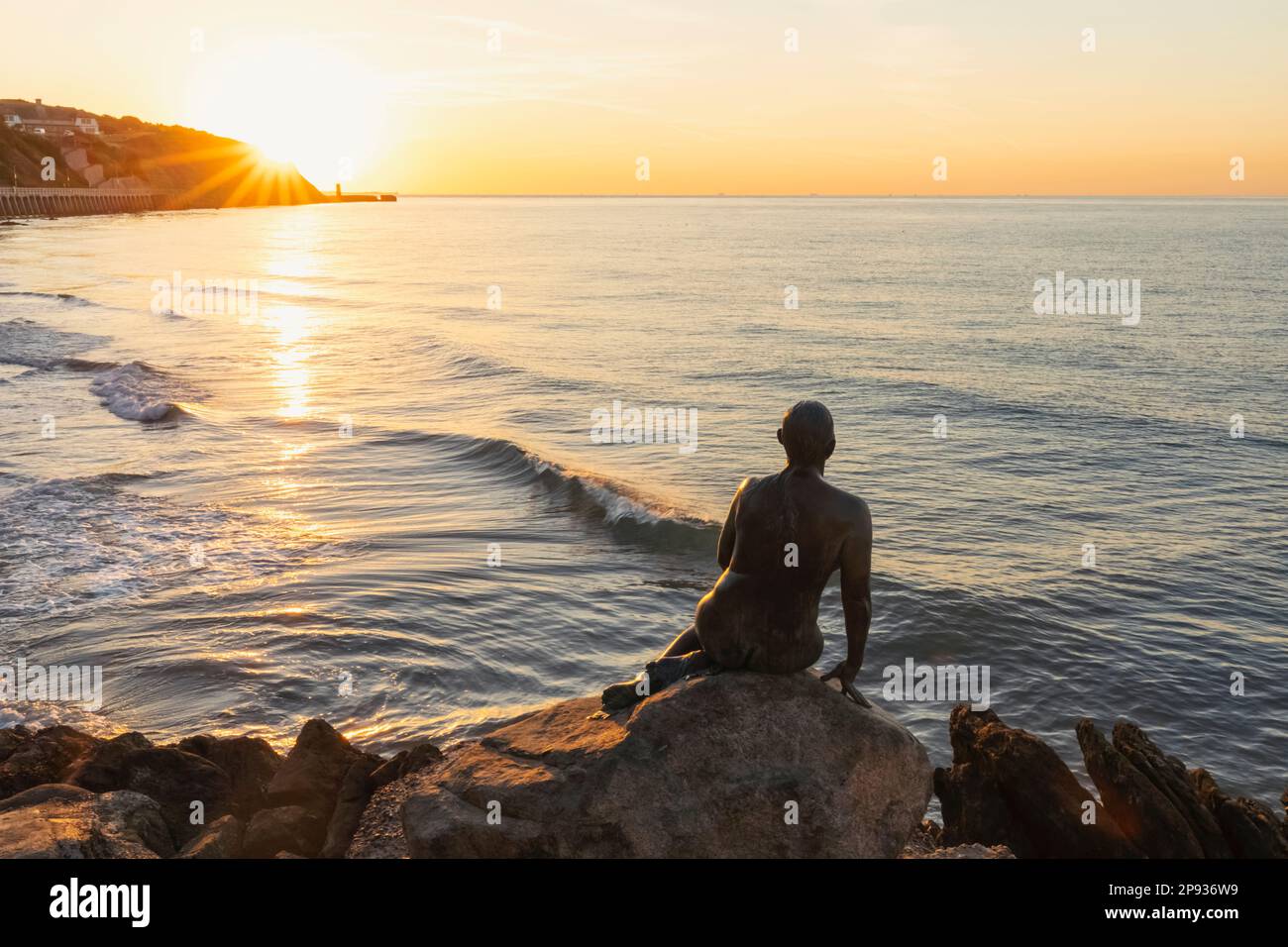 England, Kent, Folkestone, Sunny Sands Beach, Sculpture of Georgina ...
