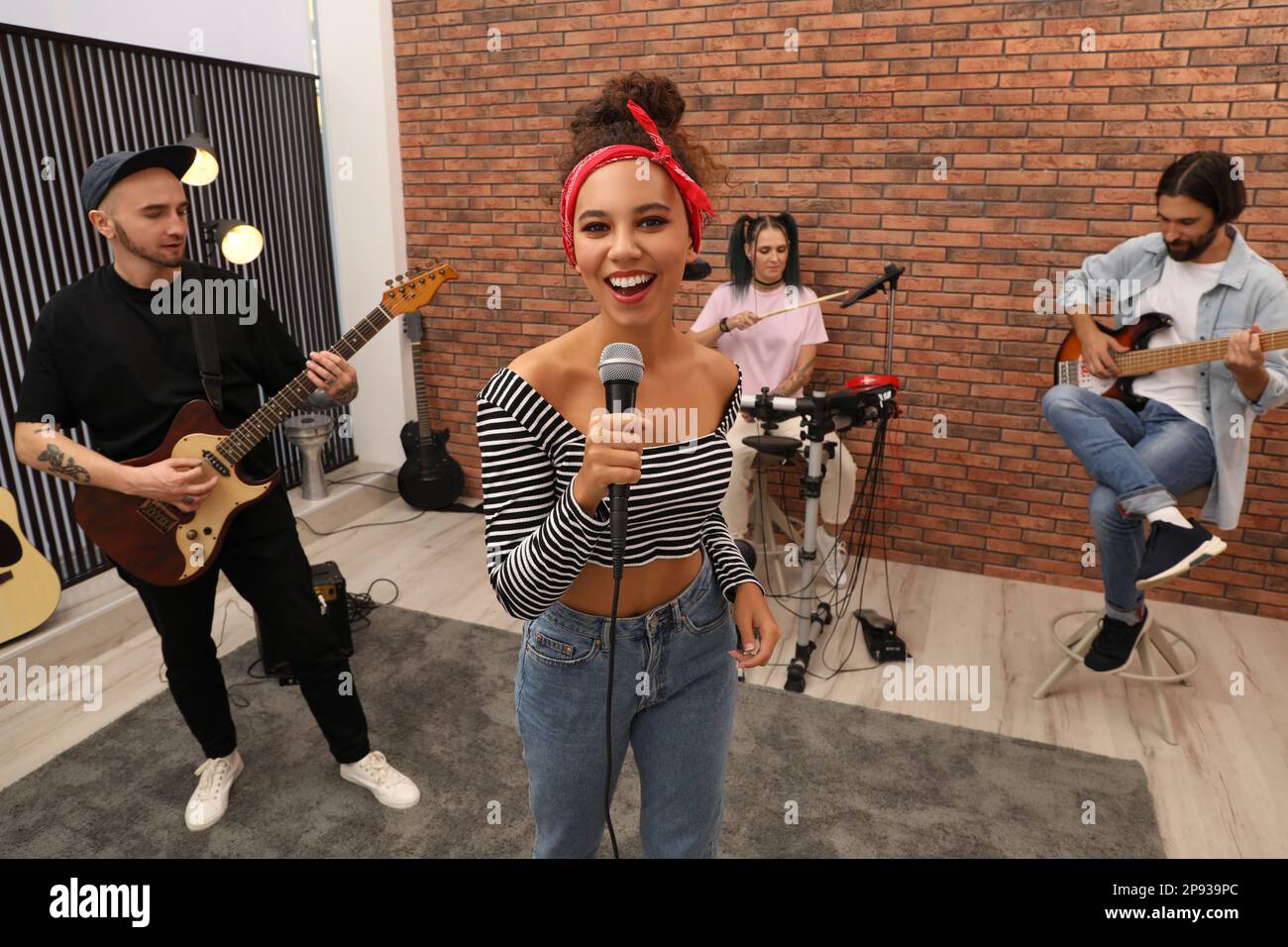 Band performing studio hi-res stock photography and images - Alamy