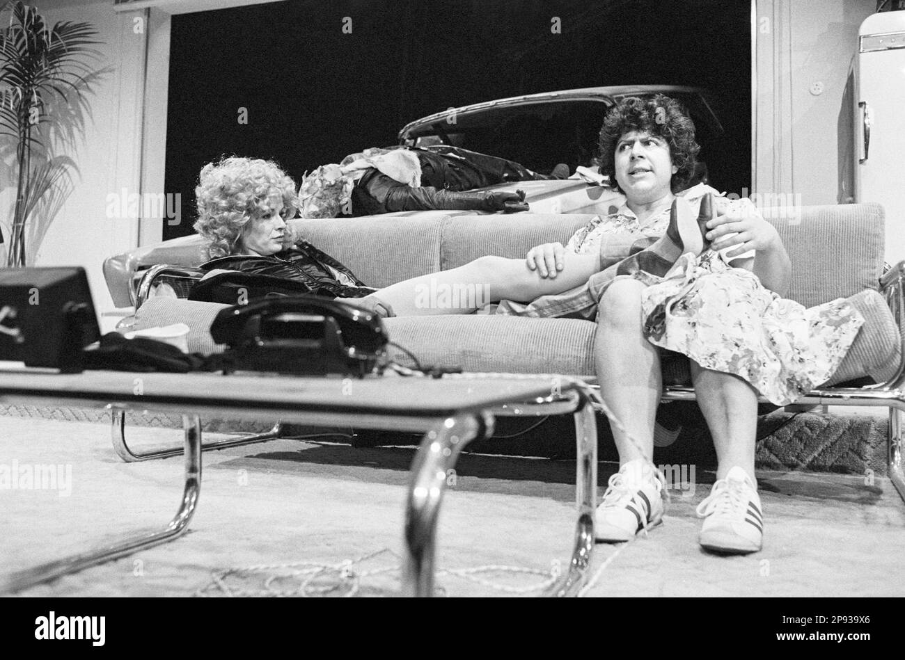 l-r: Julie Walters (Irene Goodnight), Miriam Margolyes (Mercedes ...