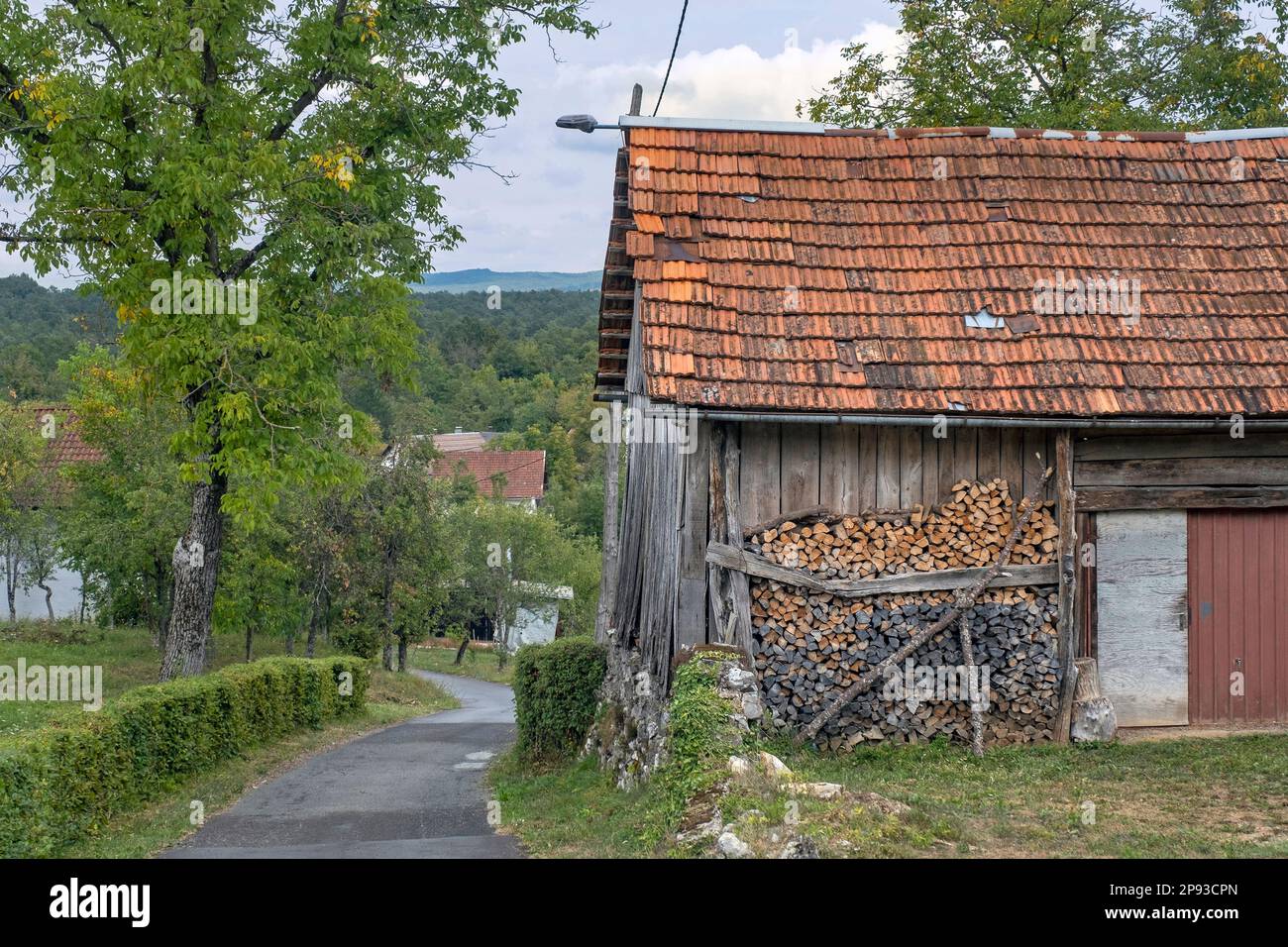 Fuel shed hi-res stock photography and images - Alamy