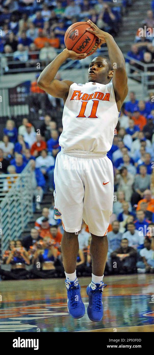 In this Feb. 3, 2009 photo, Florida's Erving Walker (11) is shown ...