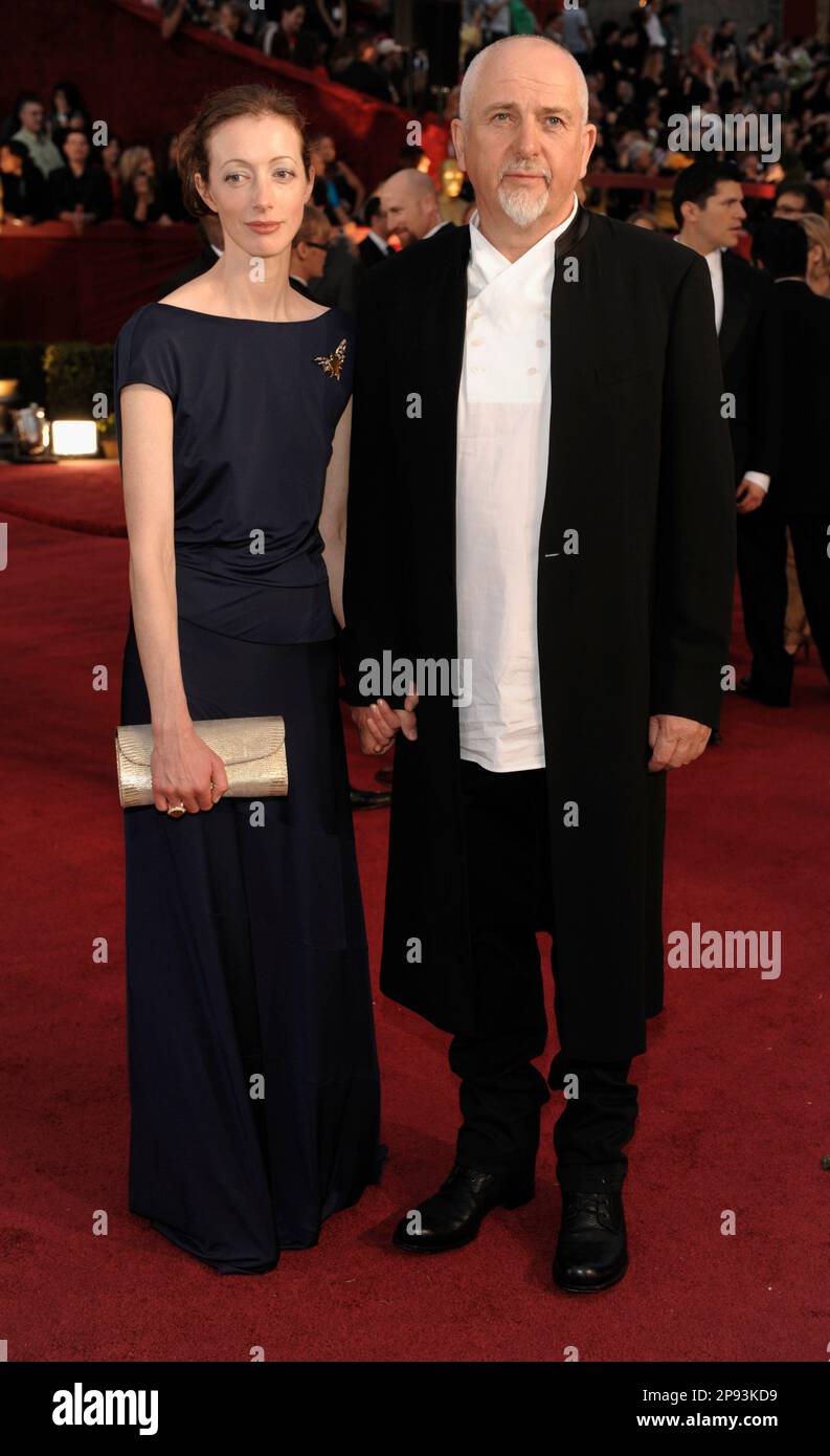 Peter Gabriel Wife