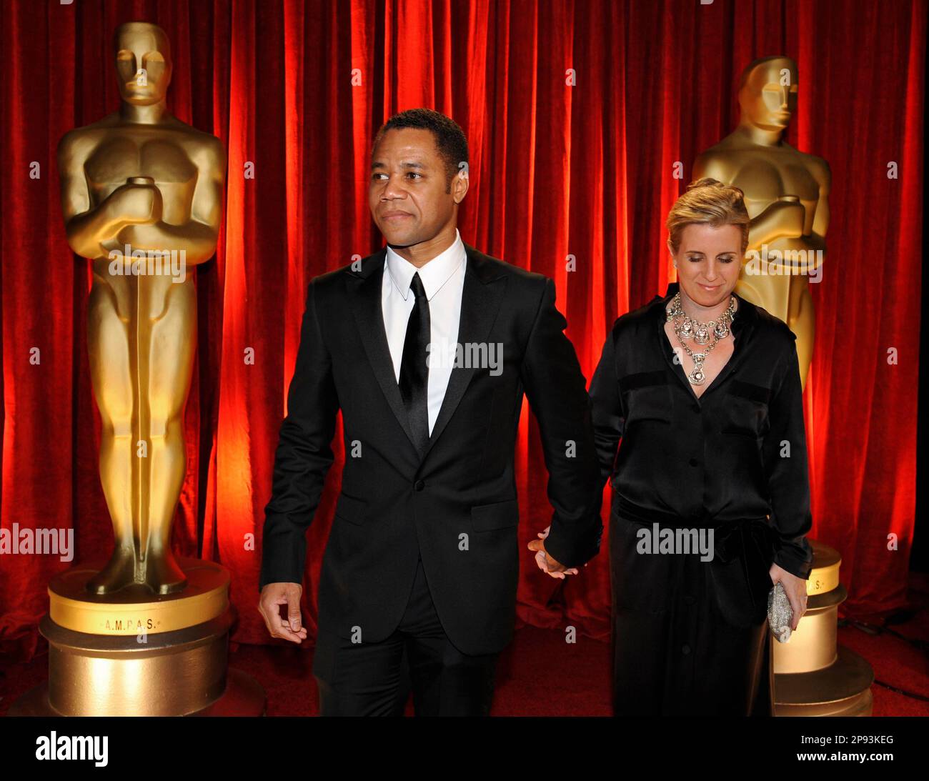 Cuba Gooding Jr. and wife Sara arrive at the 81st Academy Awards Sunday ...