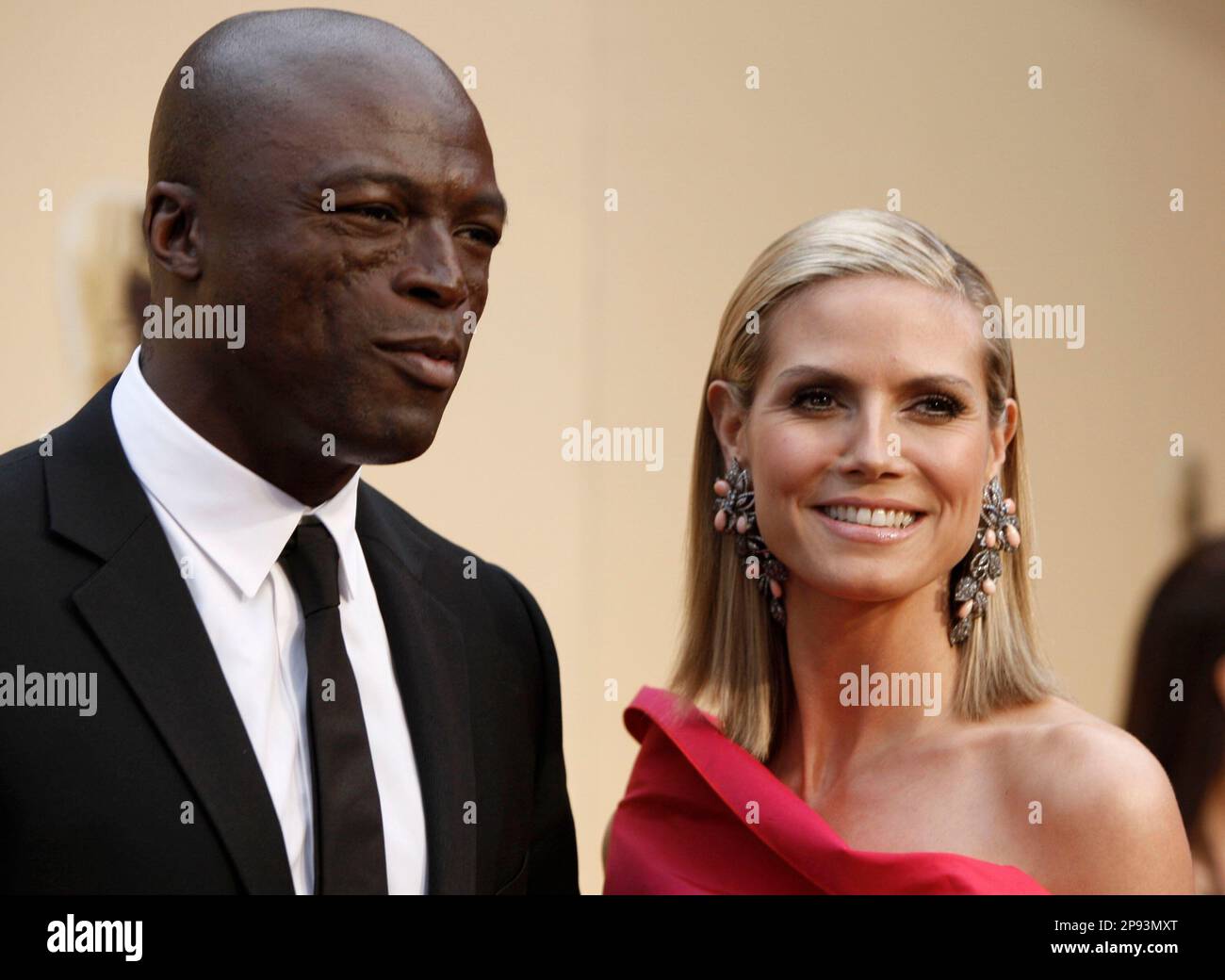 Seal, left, and wife Heidi Klum arrive for the 81st Academy Awards ...