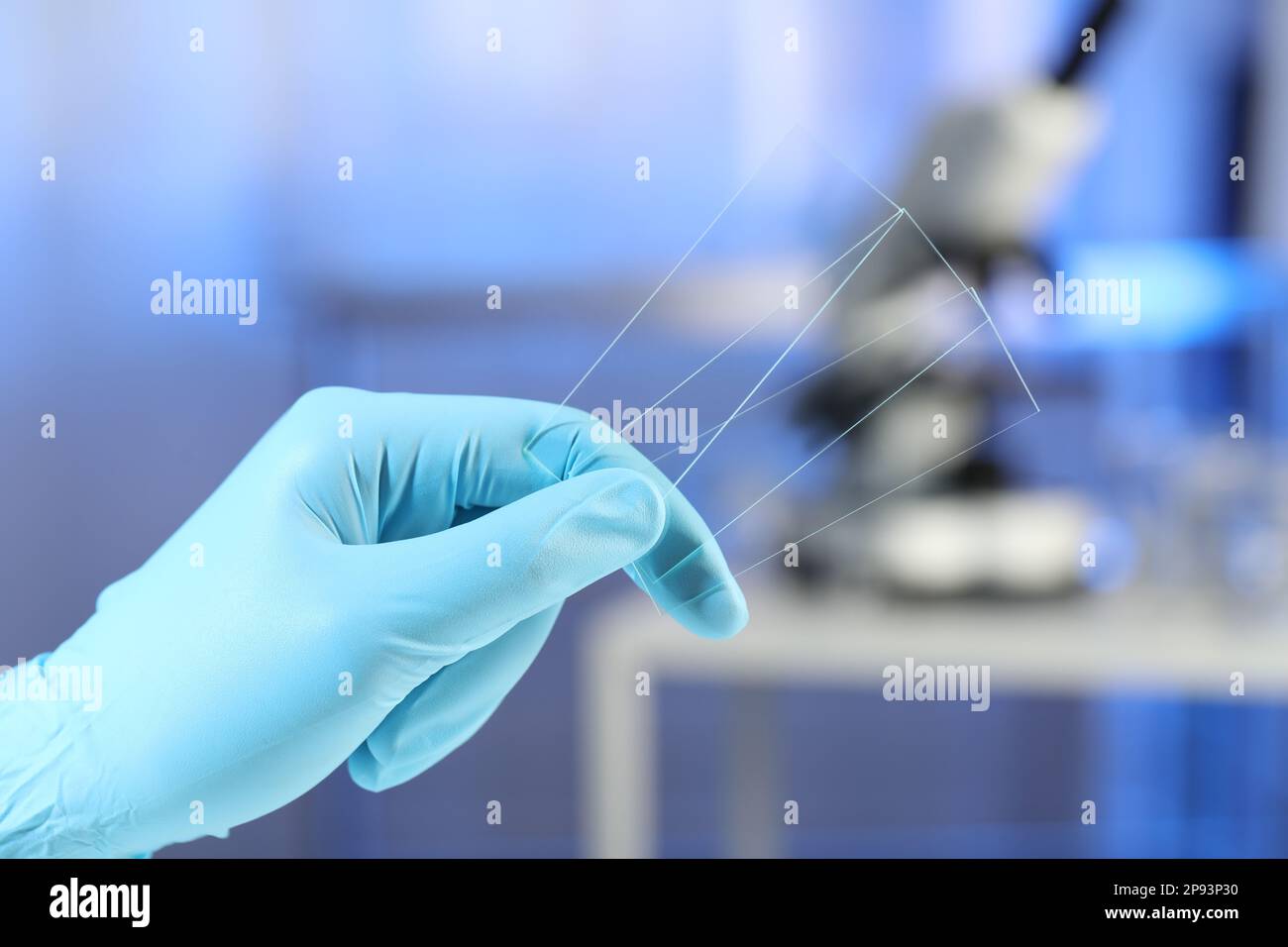 Microscope glass slides hi-res stock photography and images - Alamy