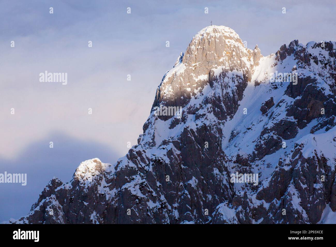 Inversion layer between warm and cold air, winter in the Karwendel ...