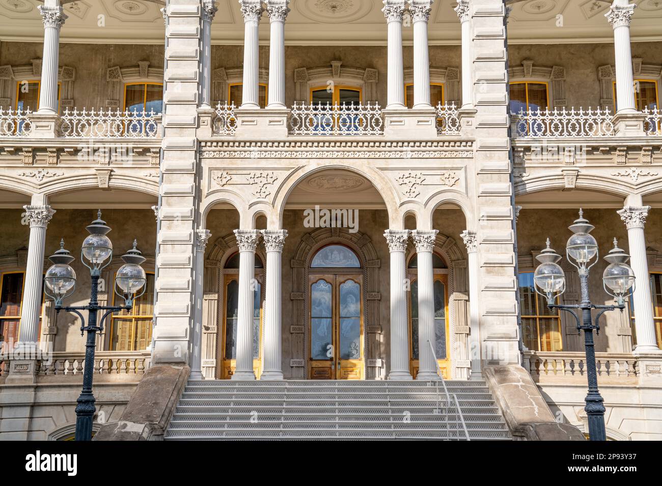 Iolani Palace, Honolulu, Hawaii, USA, Polynesia, Oceania Stock Photo ...