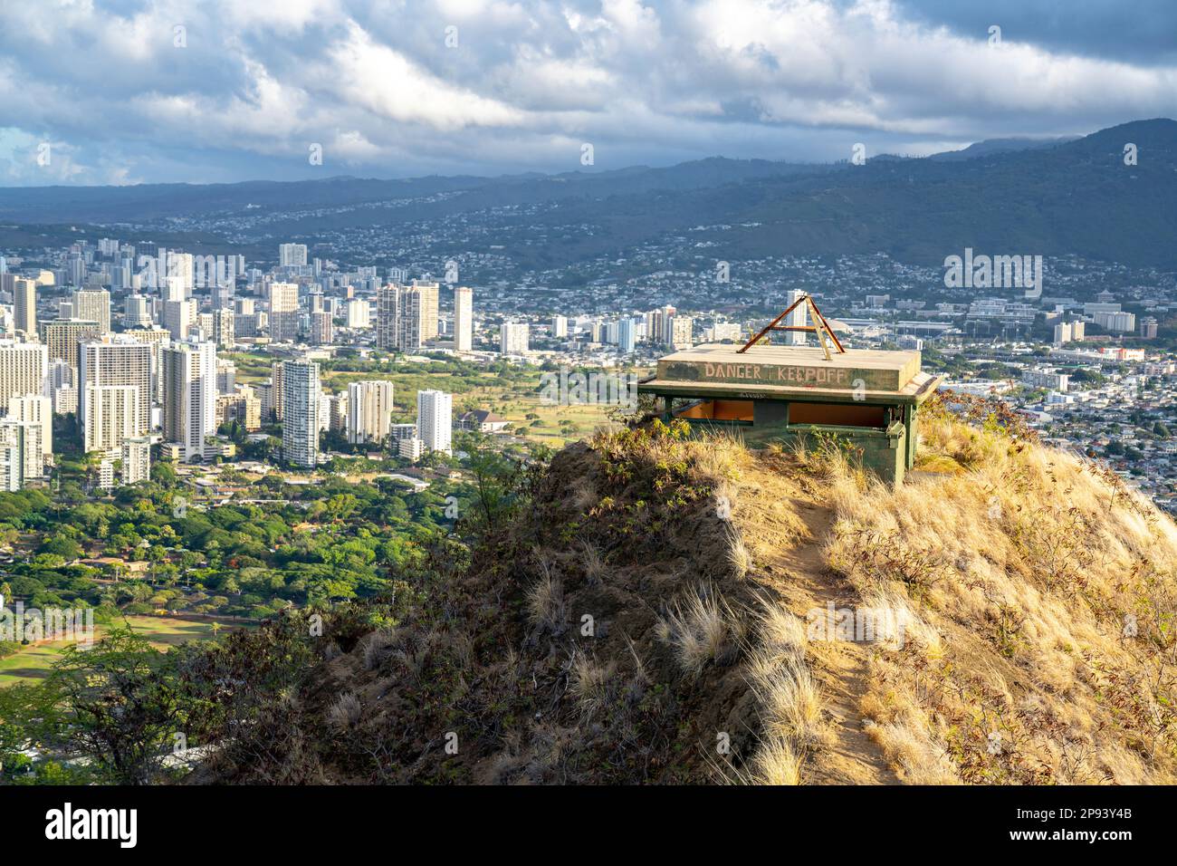 View of Honolulu from Diamond Head, Honolulu, Hawaii, USA, Polynesia ...