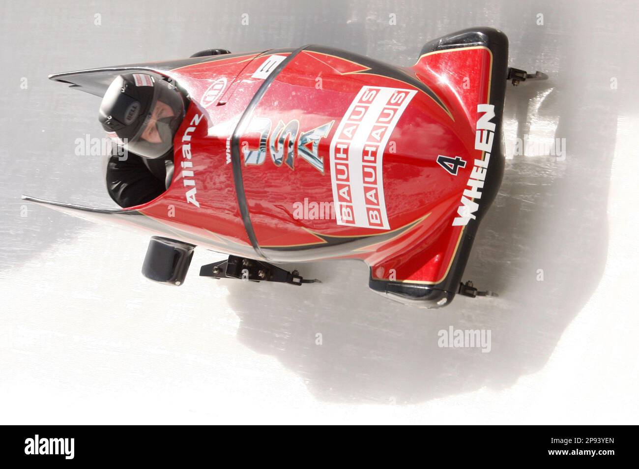 American driver Steven Holcomb and teammate Curtis Tomasevicz in the ...