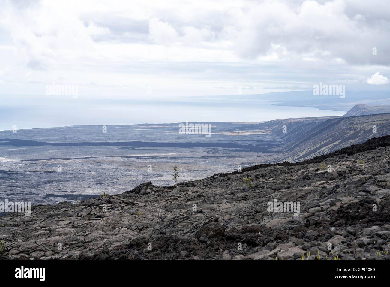 View from Kealakomo Overlook, Hawai'i Volcanoes National Park, Big ...