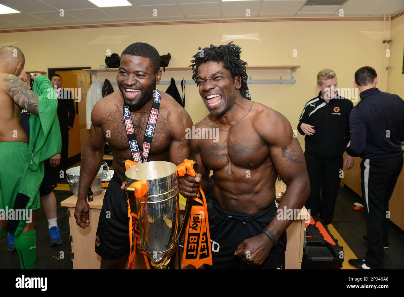Football dressing room celebrations hi-res stock photography and images ...