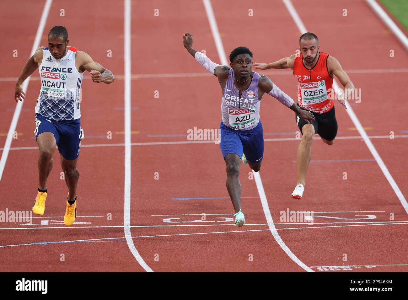 Jeremiah AZU,Jimmy VICAUT & Kayhan ÖZER at the finish line in the 100m ...