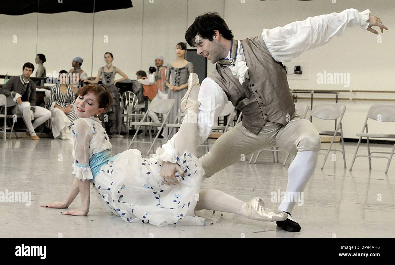 ** ADVANCE FOR WEEKEND, FEB. 21-22 **Houston Ballet principal dancers ...
