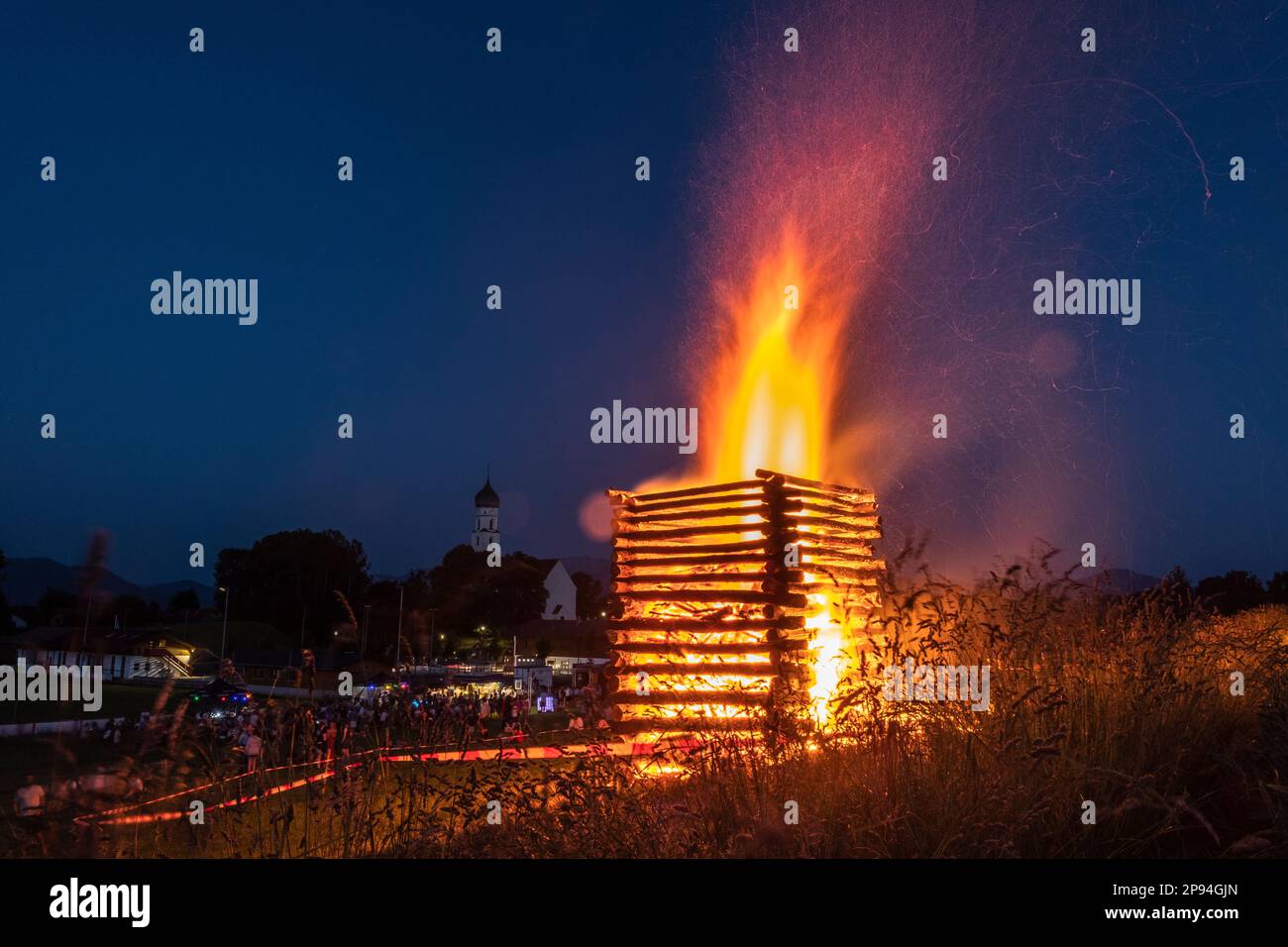Fire flames sparks flying glowing hi-res stock photography and images ...