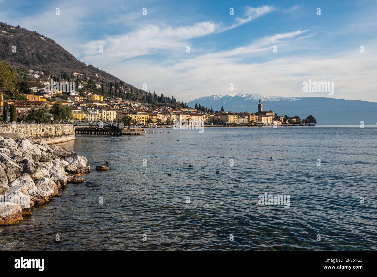 Salò. Italy - 02-11-2023: The beautiful lakeside of Salò with the Lake ...
