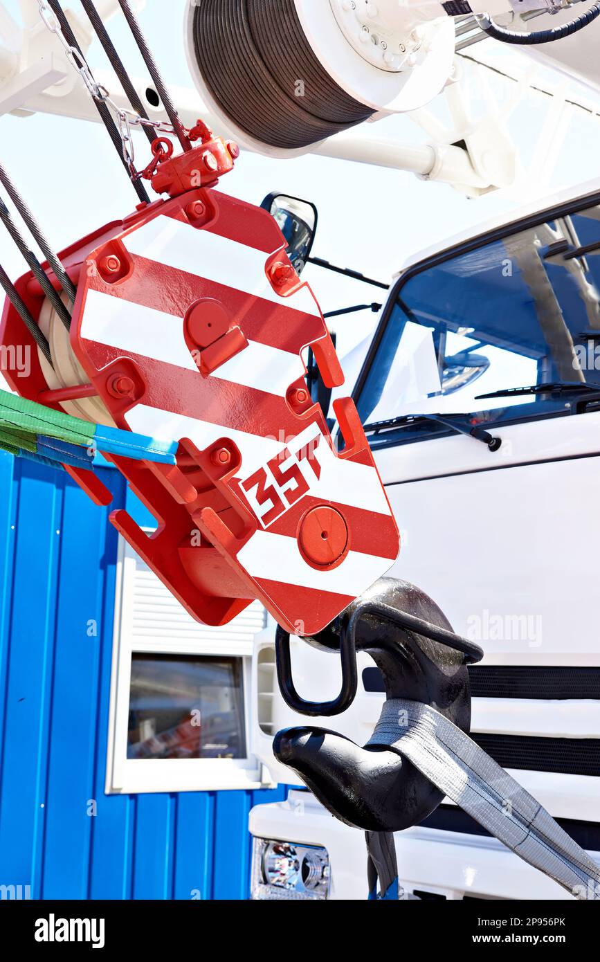 Truck crane hook for construction Stock Photo - Alamy