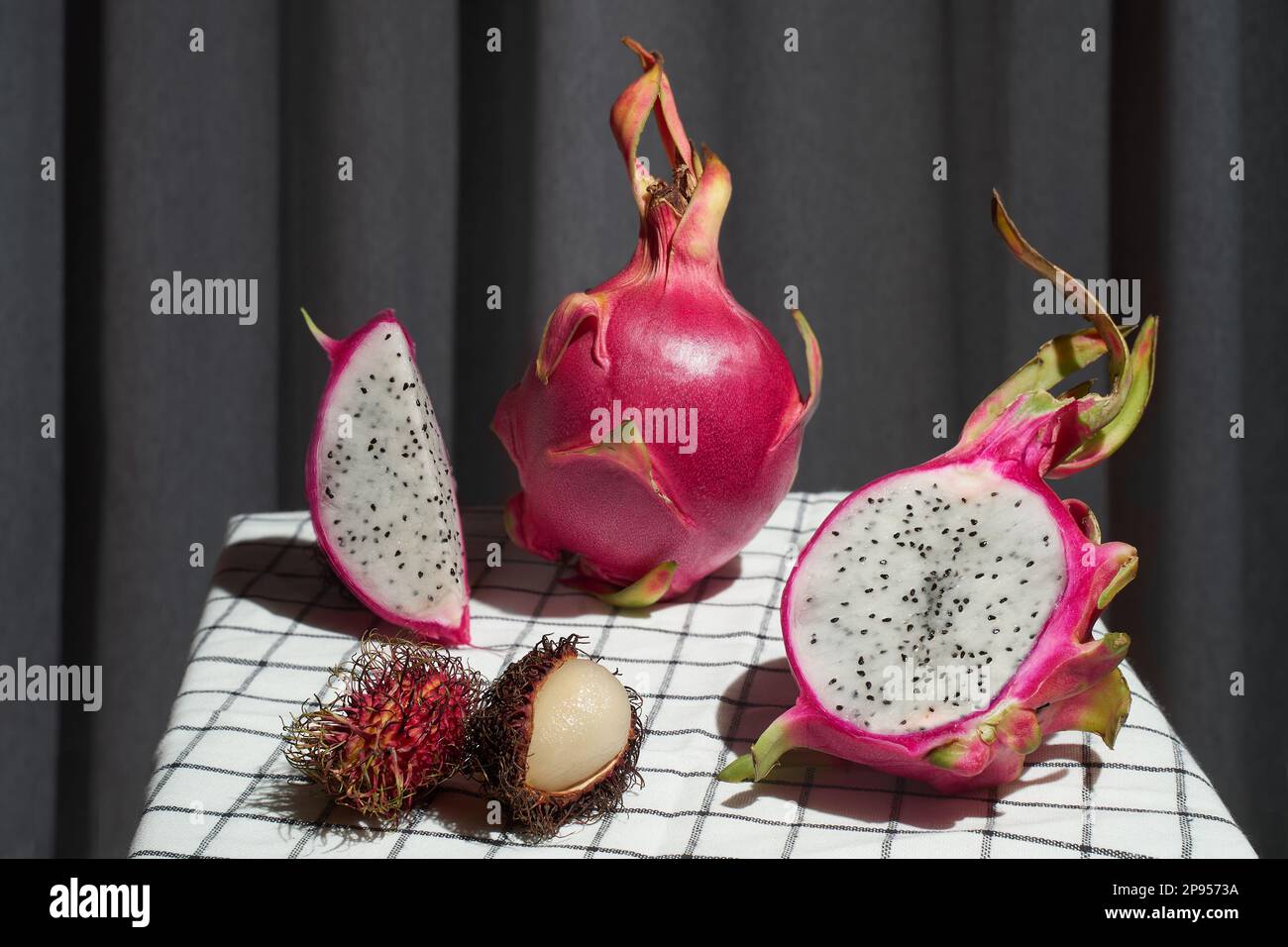 Dragon fruit. Pitahaya. Tropical magenta fruit. Nature mort clean ...