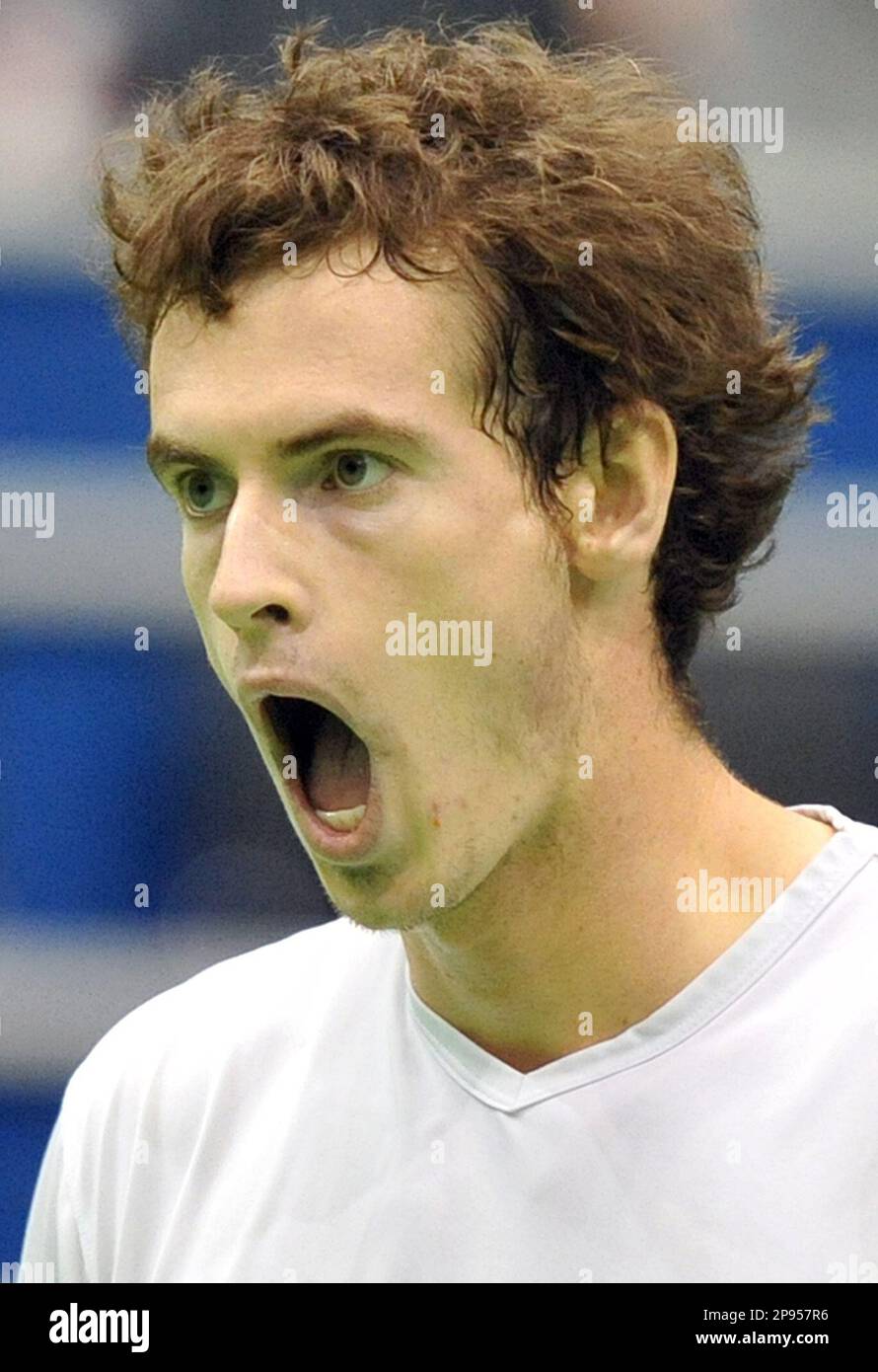 Andy Murray of Britain reacts in his game against Andreas Seppi from ...
