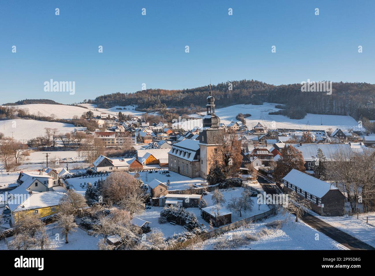 Germany, Thuringia, Allendorf, village, church, gardens, mountains ...