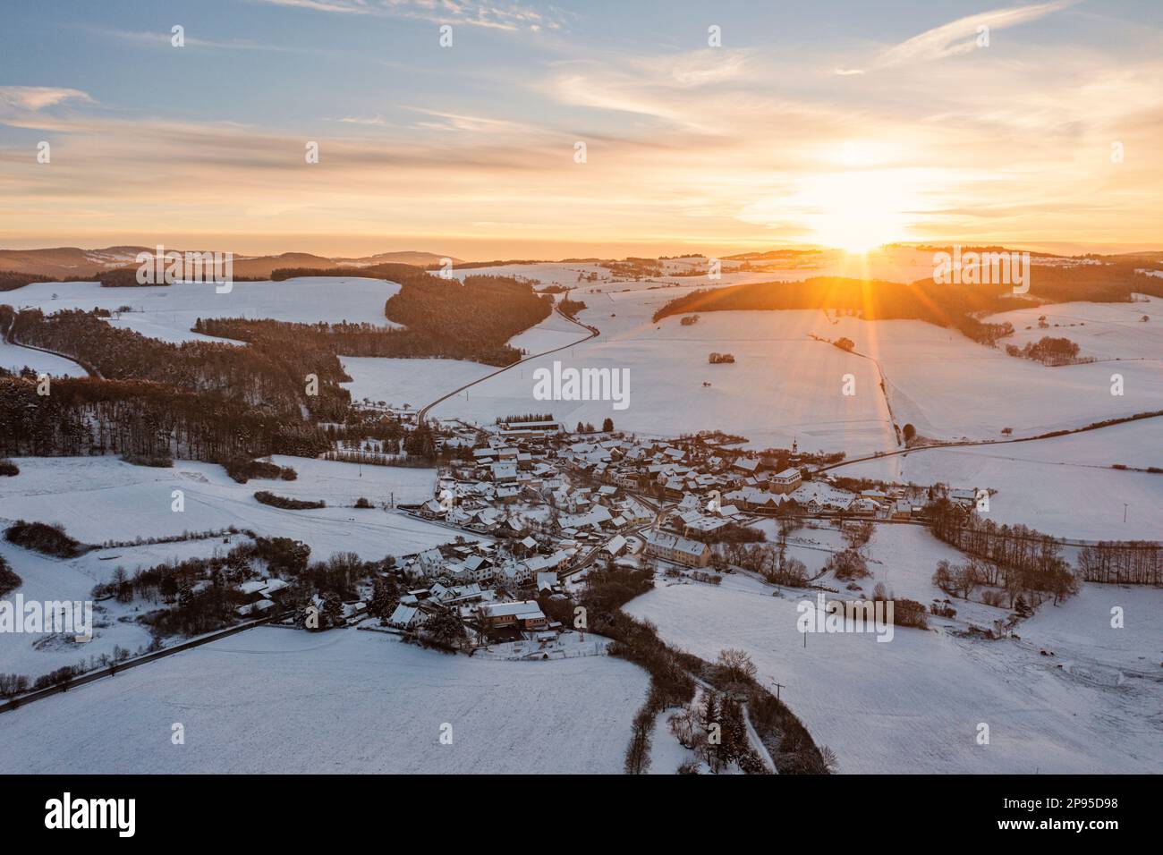 Germany, Thuringia, Allendorf, village, forests, landscape, snow ...