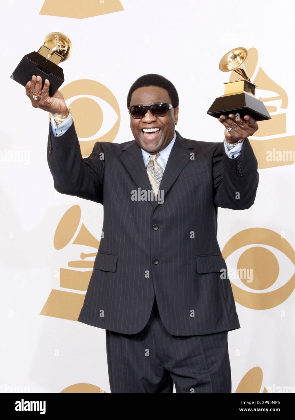 Al Green holds the best R&B performance and best traditional R&B vocal ...