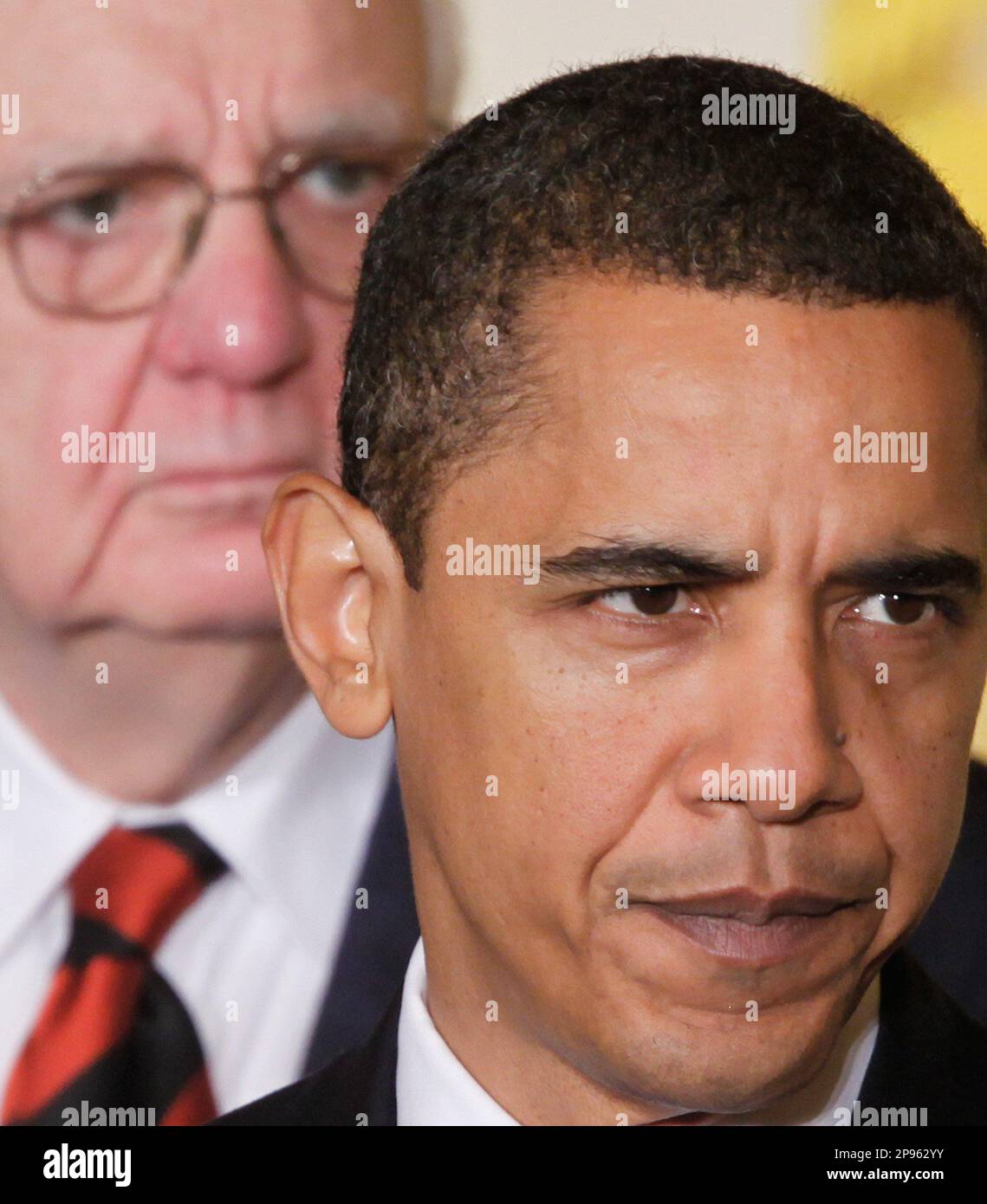 President Barack Obama, accompanied by Economic Recovery Advisory Board ...