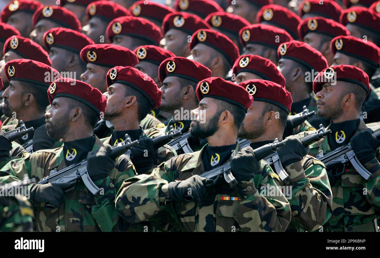 Sri Lankan army commandos march during the Independence Day celebration ...