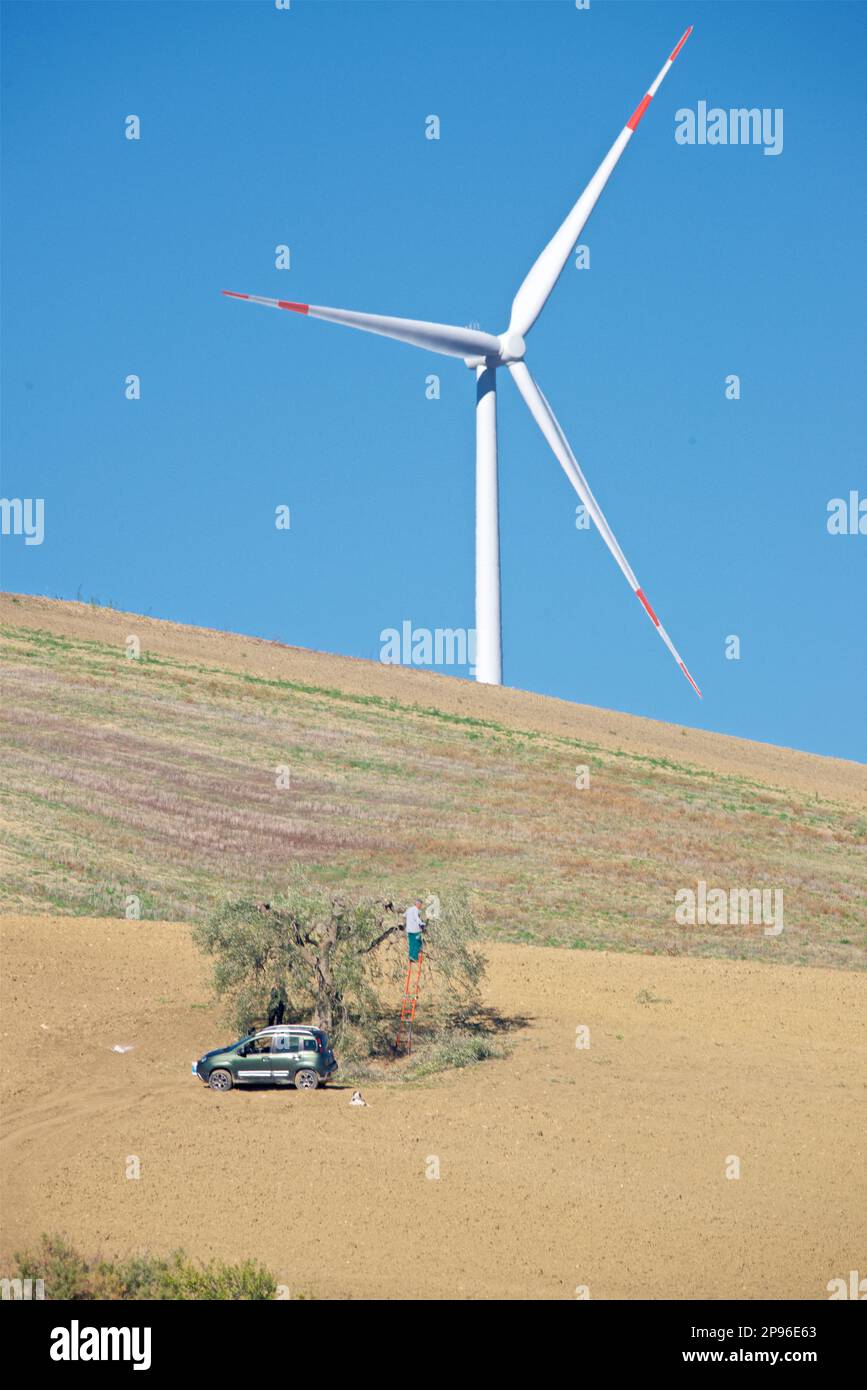 Italy22384 100mb8bit hi-res stock photography and images - Alamy