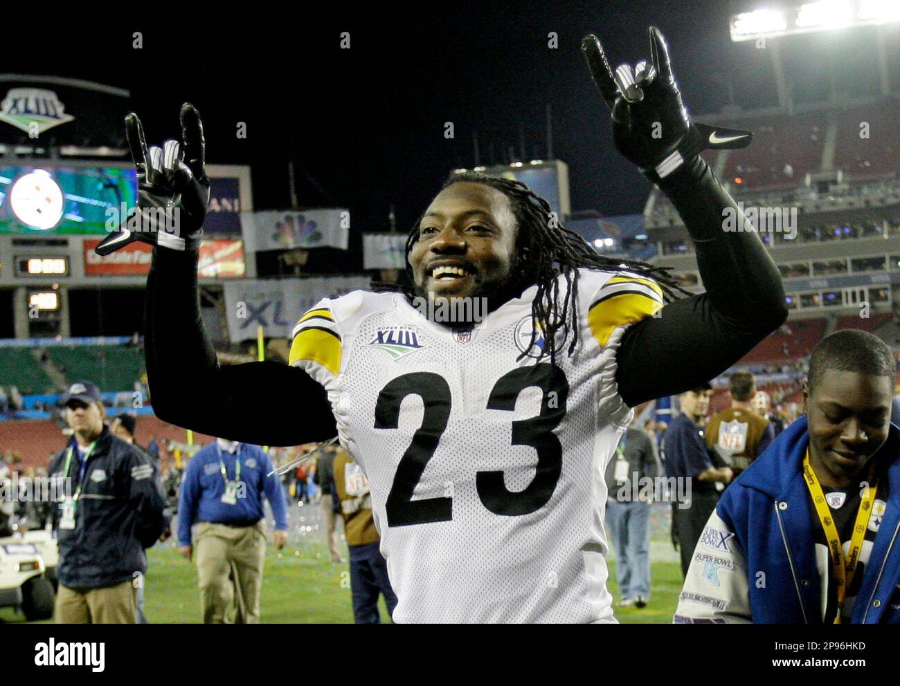 Pittsburgh Steelers safety Tyrone Carter reacts after the Steelers ...