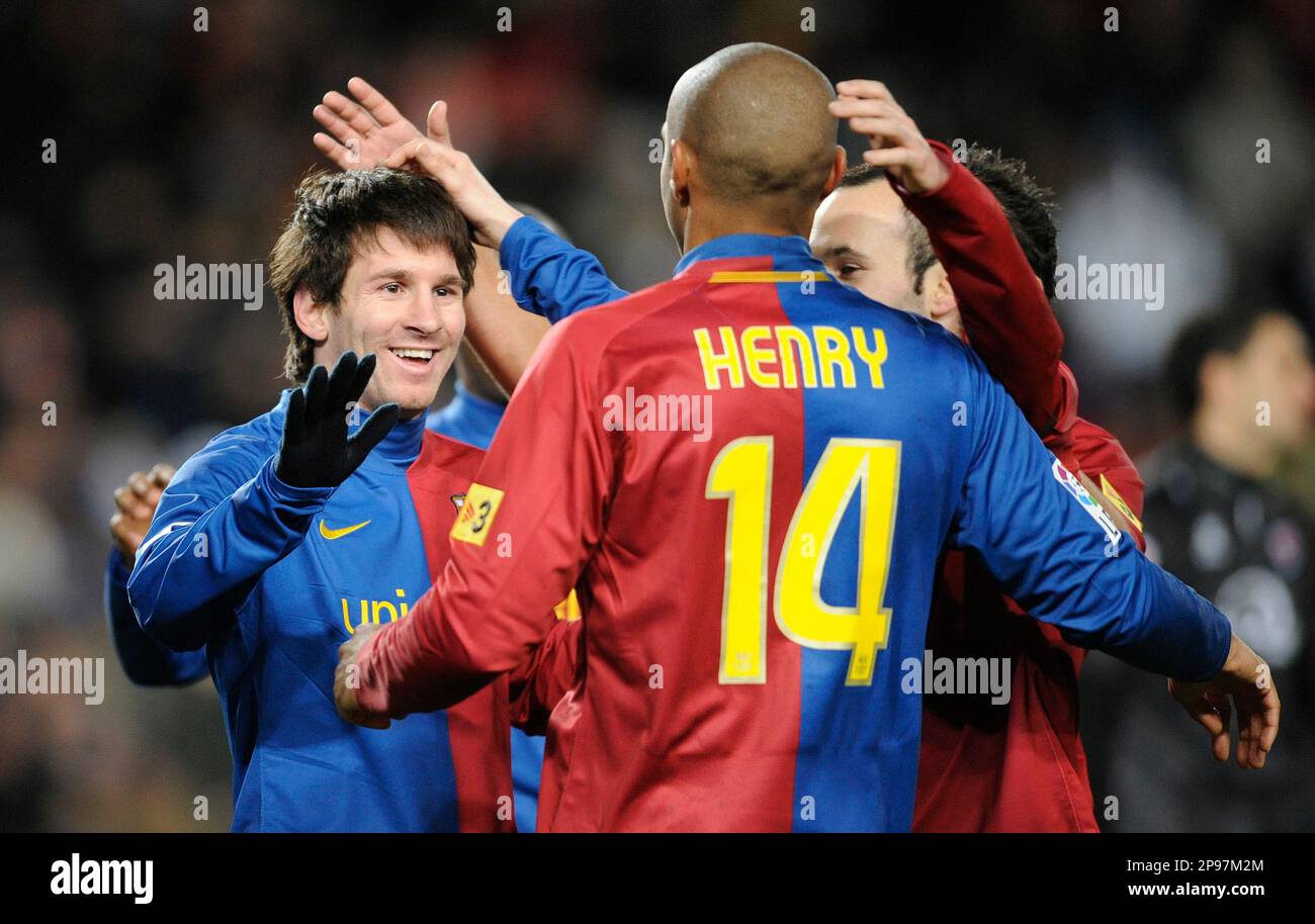 Barcelona's Thierry Henry, from France, center back, reacts after ...
