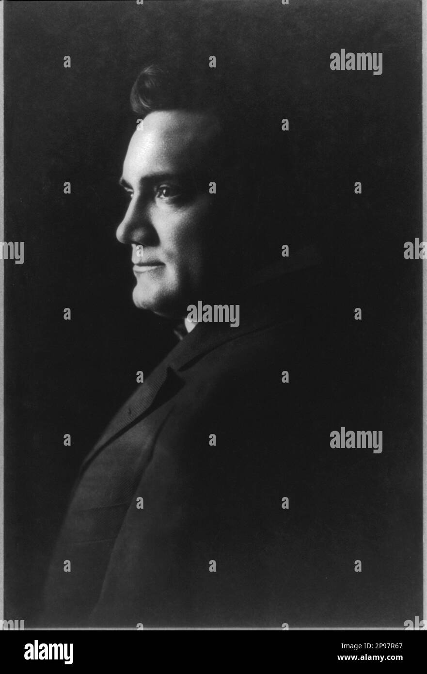 Enrico caruso 1905 hi-res stock photography and images - Alamy