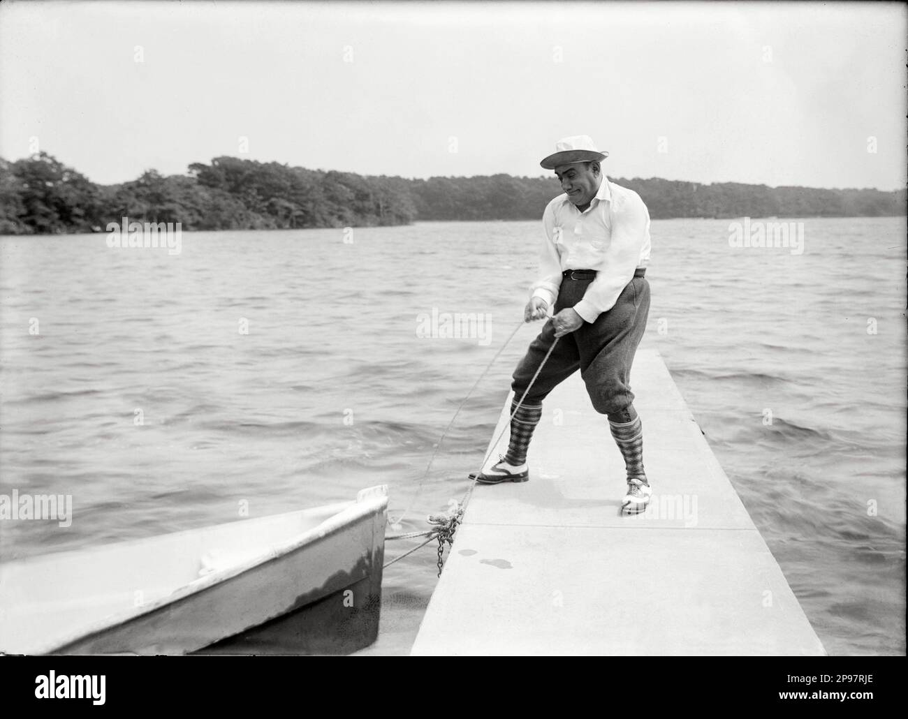 Cappello pesca hi-res stock photography and images - Alamy