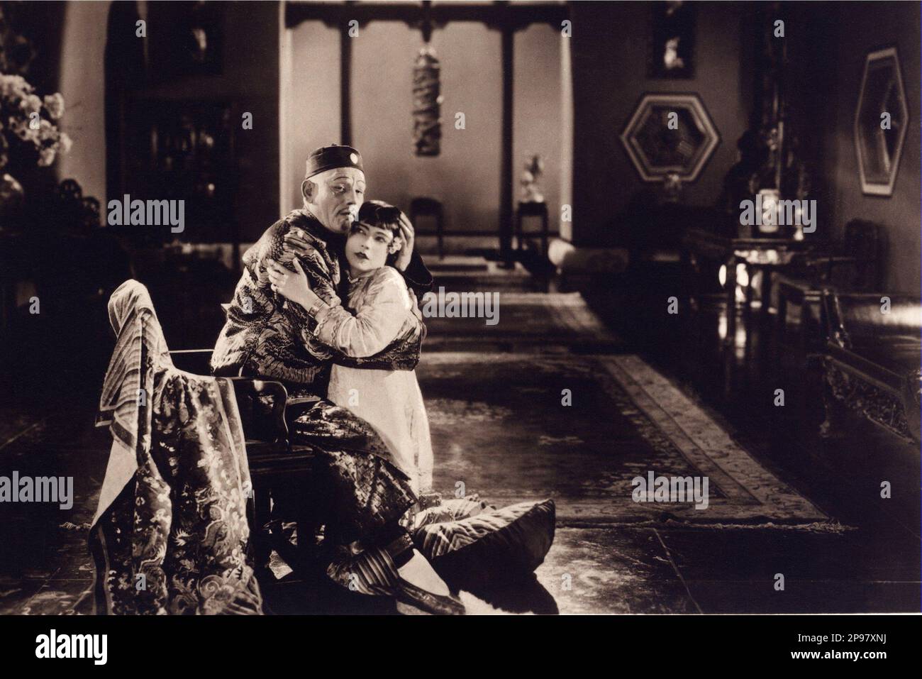 1927 : The movie actor LON CHANEY ( 1883 - 1930 ) in MISTER WU by ...