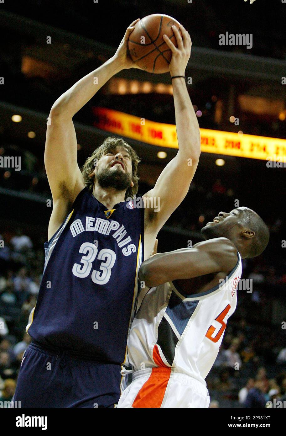 Memphis Grizzlies' Marc Gasol (33), from Spain, drives to the basket ...