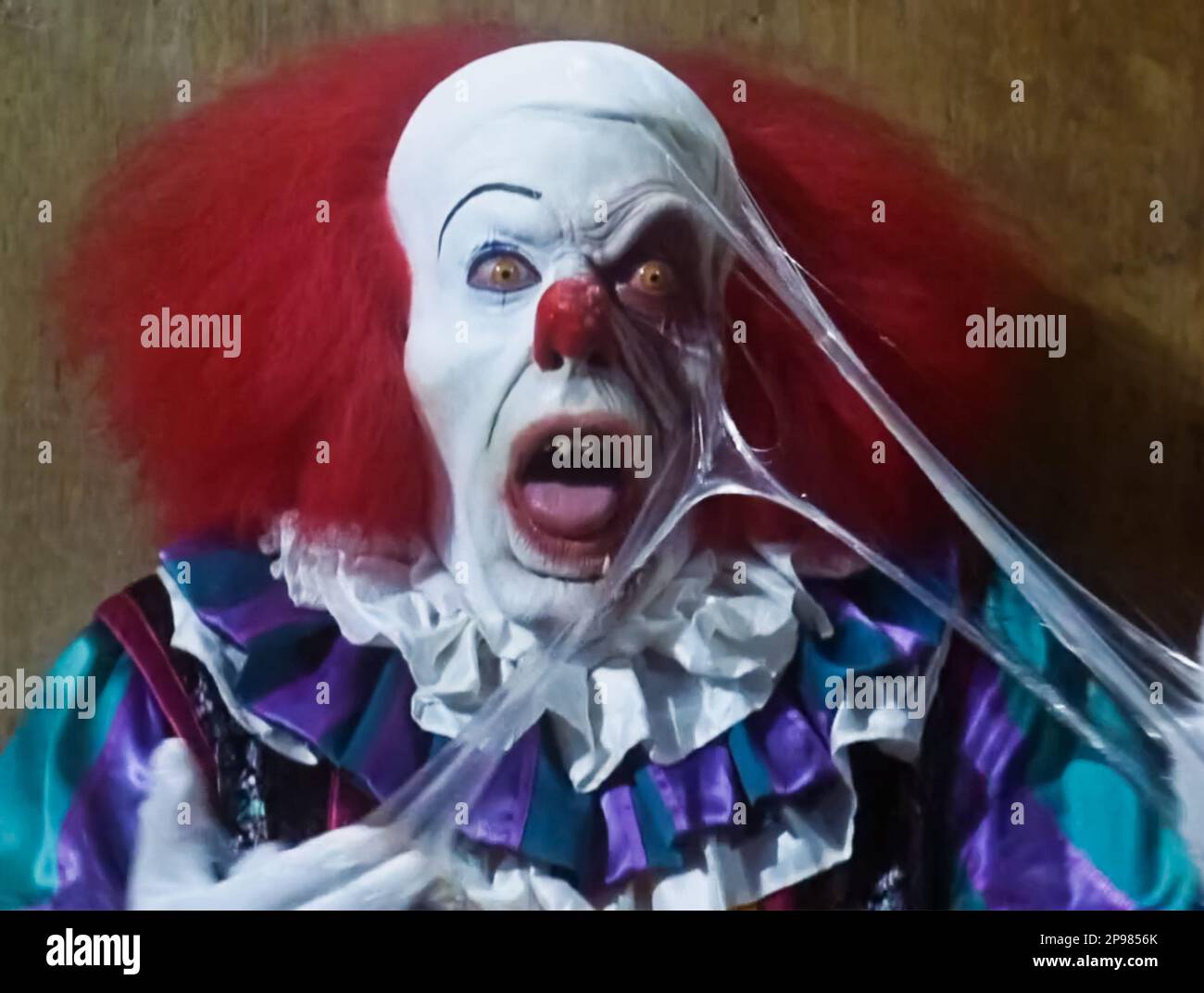 Tim Curry Pennywise Teeth