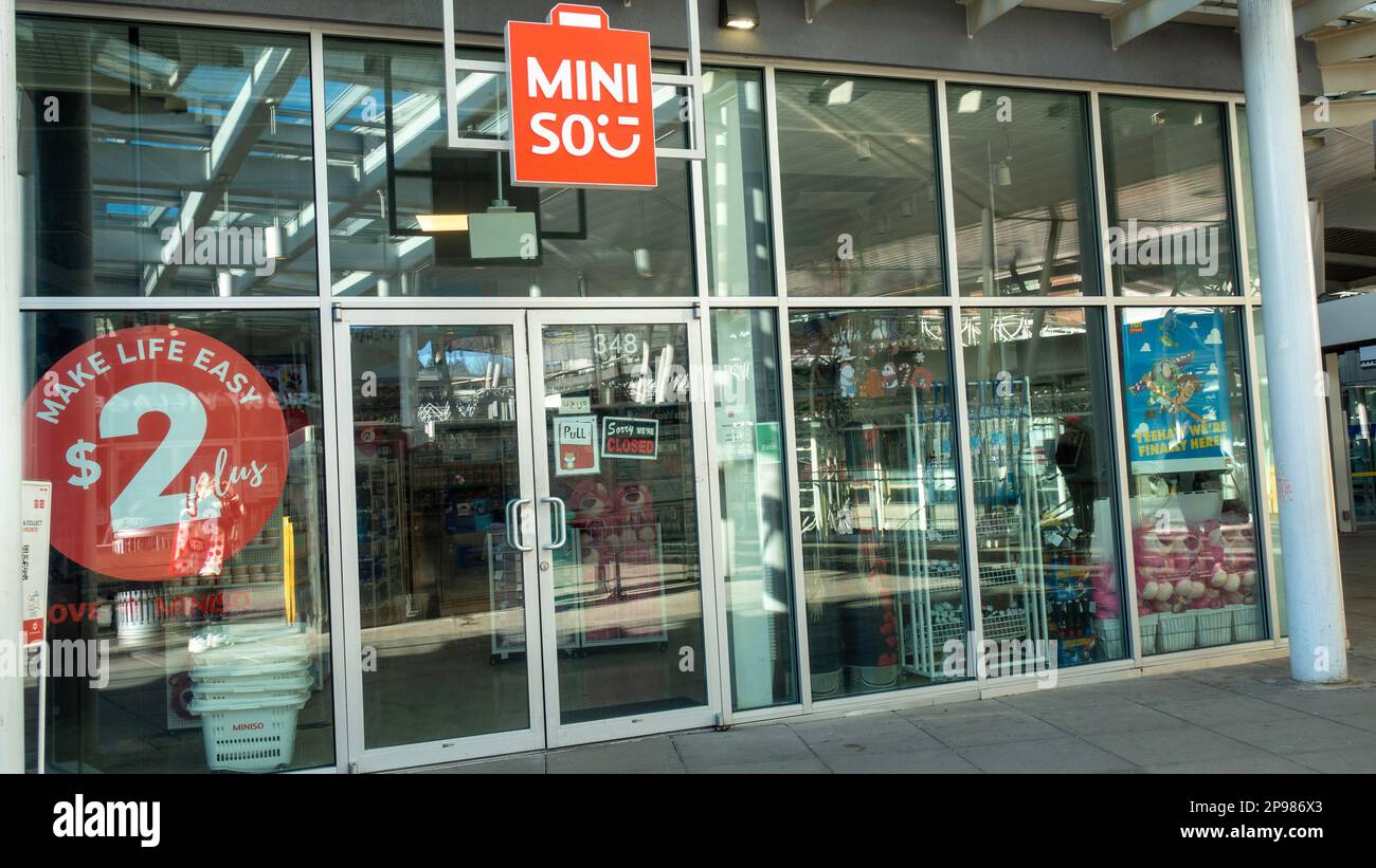 Miniso canada hi-res stock photography and images - Alamy