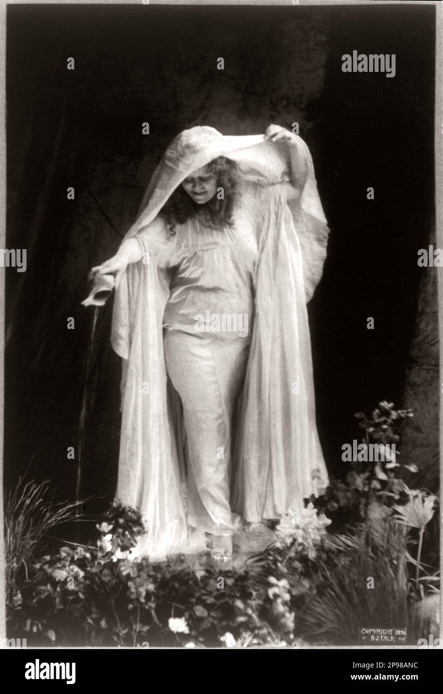 Musa della danza hi-res stock photography and images - Alamy