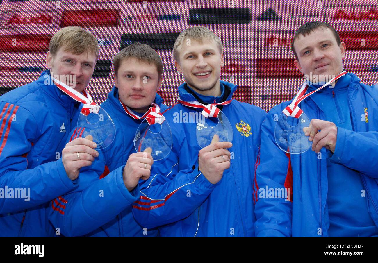 Team Russia 1 with pilot Alexandr Zubkov, Roman Oreshnikov, Dimitry ...