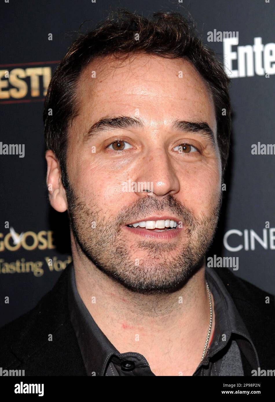 ** FILE ** In this Dec. 8, 2008 file photo, actor Jeremy Piven attends ...