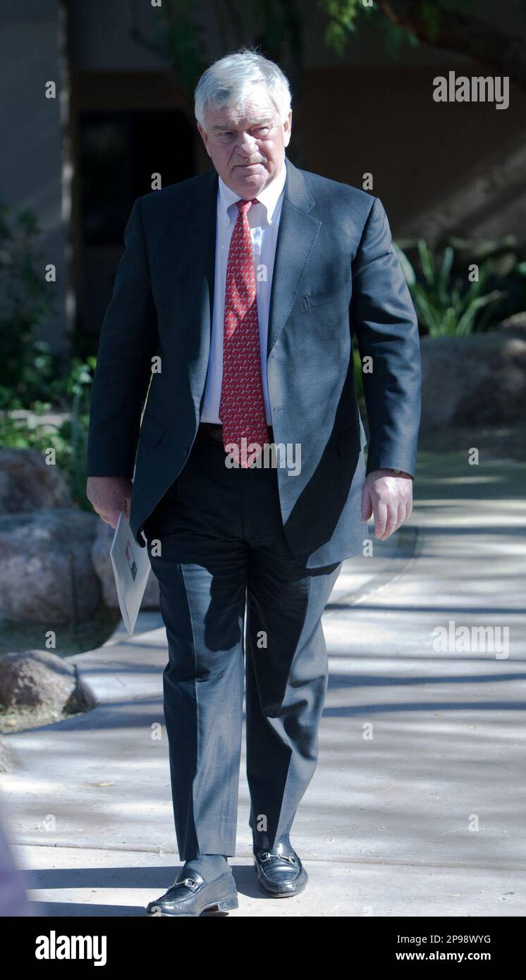 Seattle Mariners president Chuck Armstrong leaves the MLB owners ...