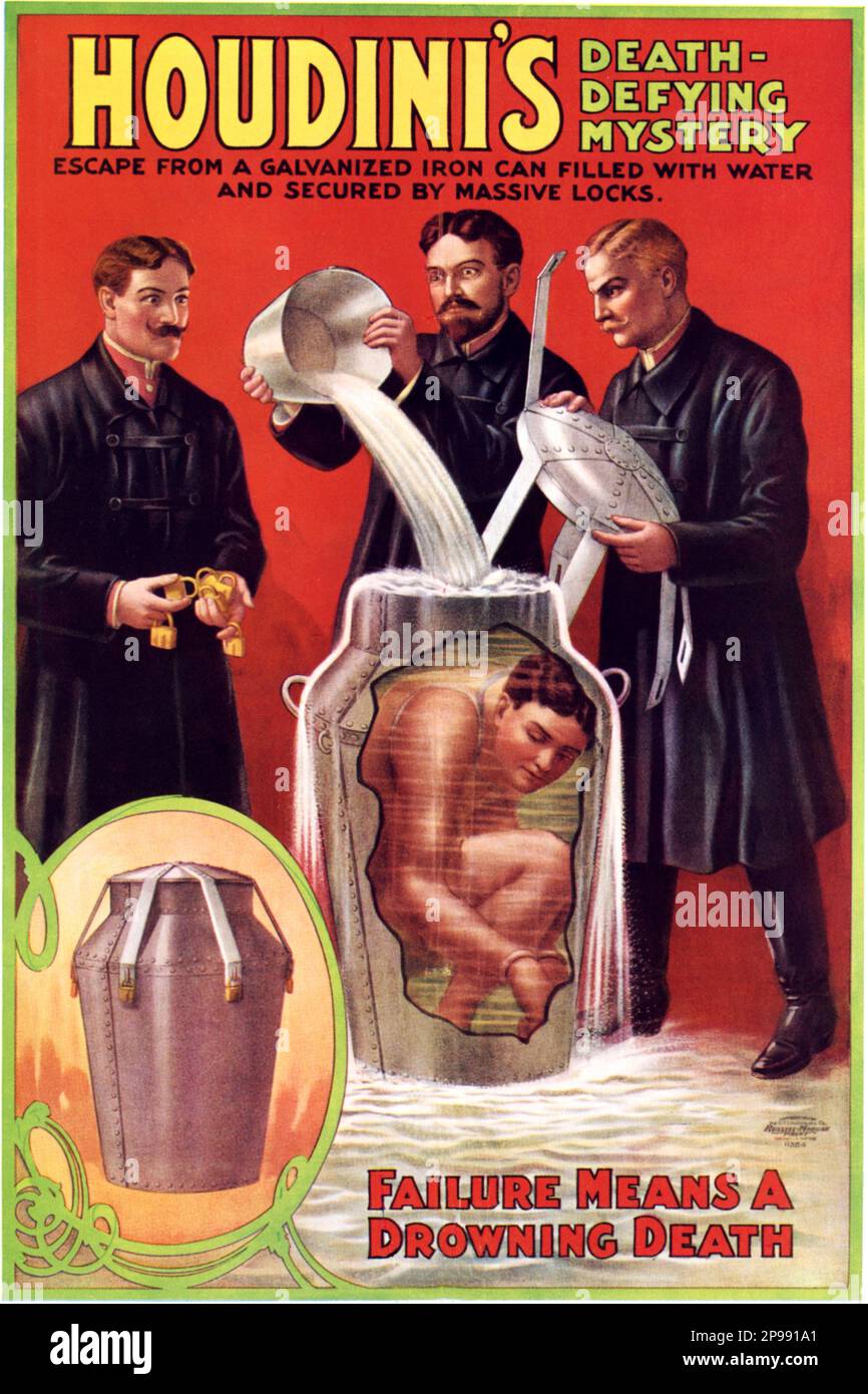 1910 's , USA : The most celebrated american magician HARRY HOUDINI ...