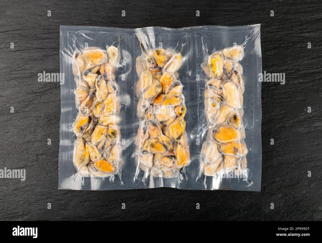 Packed Frozen Mussels, Unshelled Clam, Frozen Peeled Mussel, Cold ...