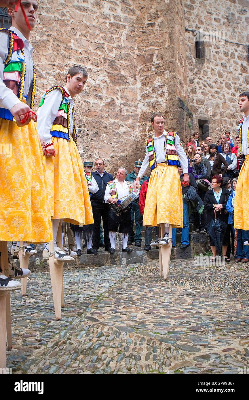 'Danza de los Zancos' folk dance, Anguiano,La Rioja, Spain Stock Photo ...
