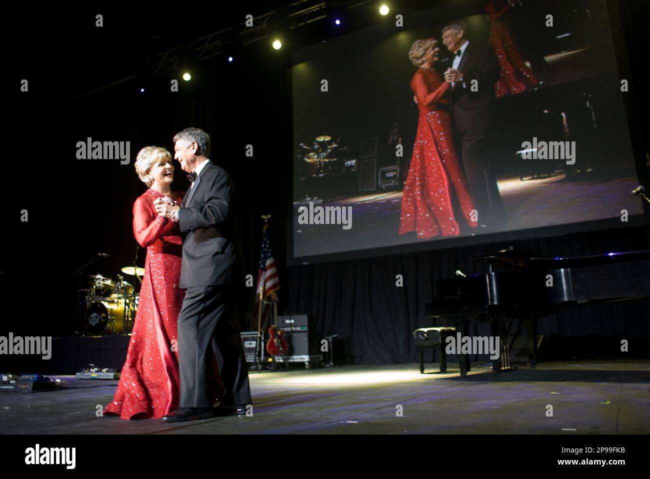 Governor-elect Beverly Perdue joins her husband Bob Eaves for the first ... Governor-elect Beverly Perdue joins her husband Bob Eaves for the first ...