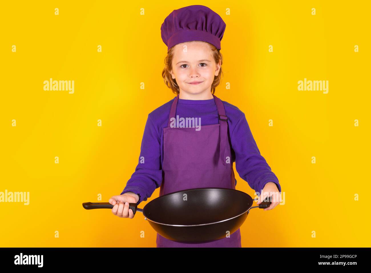 Kid boy chef cook with cooking pan. Child in cook uniform. Chef kid ...