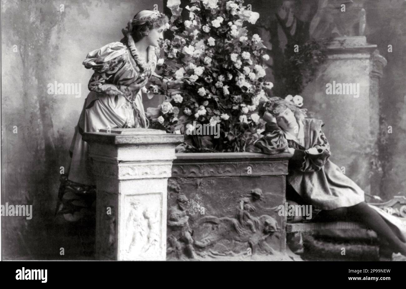 The american-irish theatre actress ADA REHAN ( 1860 - 1916 ) in a ...