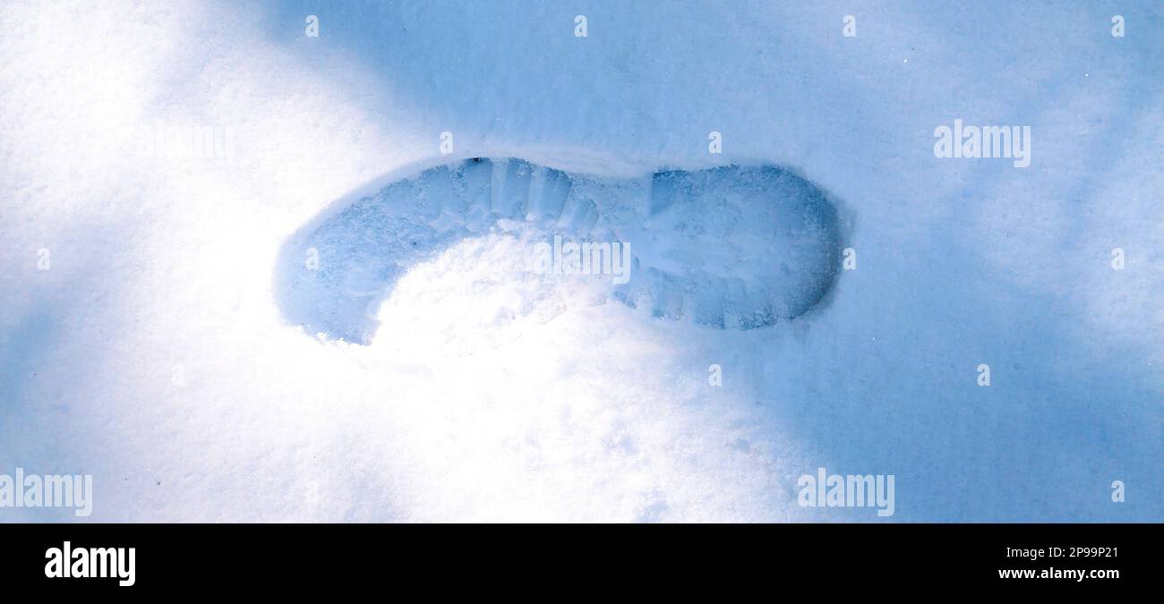 Focus on footprints hi-res stock photography and images - Alamy