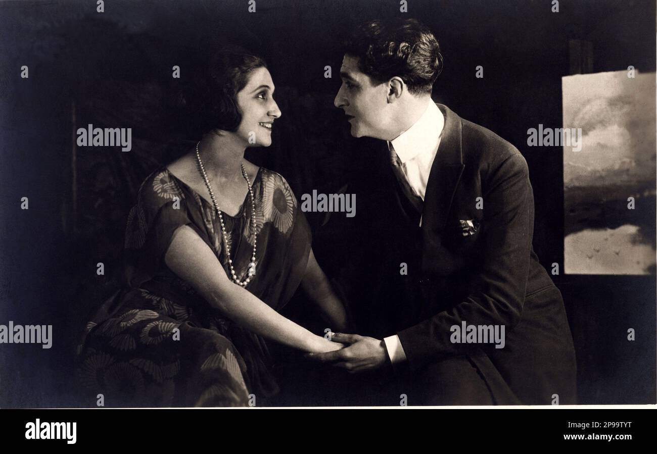 1917, Italy : The italian actress VERA VERGANI ( Milano 1895 - Procida ...